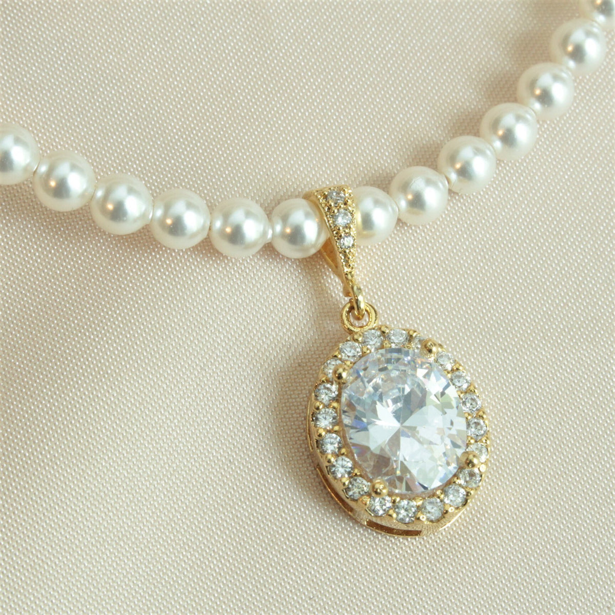 Gold Oval Cubic Zirconia Pearl Necklace – J Jensen Designs
